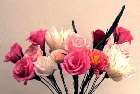 How to Make Paper Flowers – Tipsin the Garden